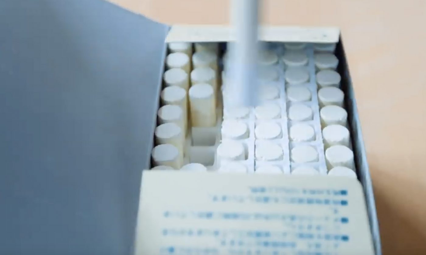 The World’s Best Mathematicians Are Hoarding This Japanese Chalk » Moss ...