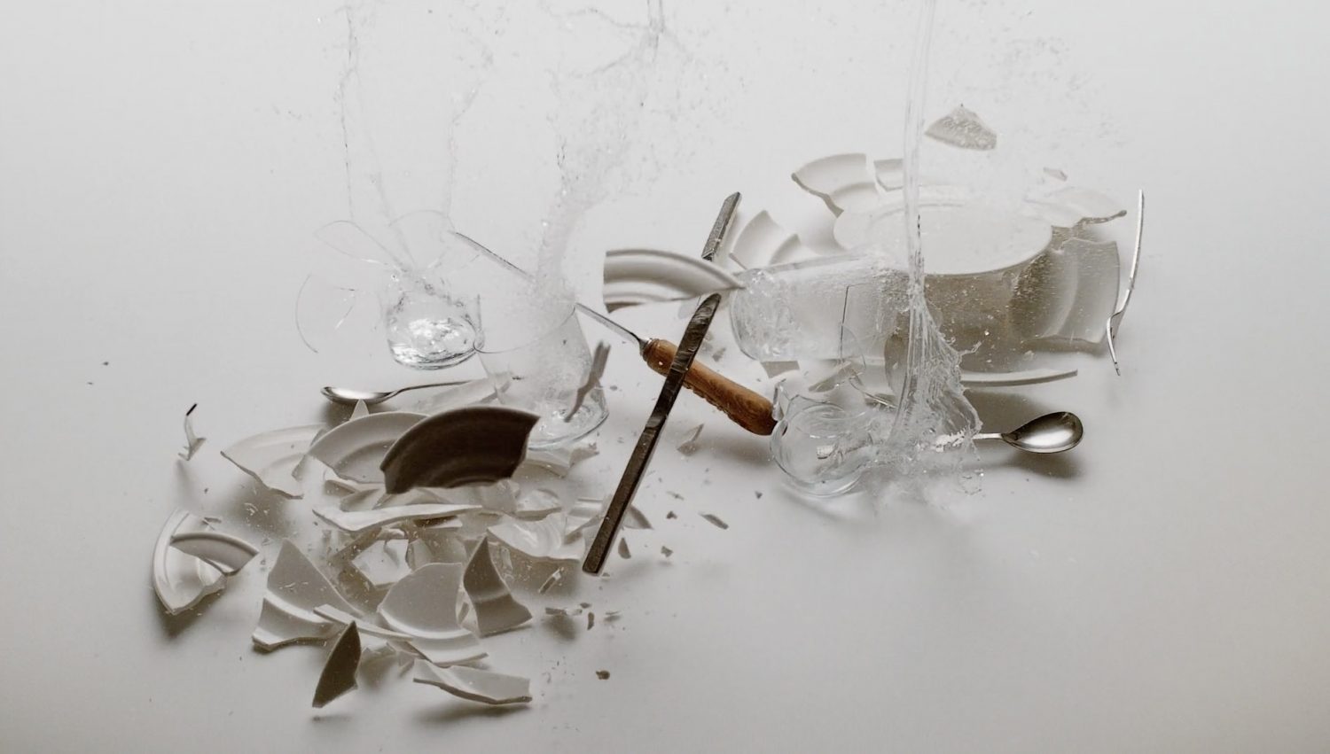 Dramatic, Slow Motion Shattering by Optical Arts | Moss and Fog