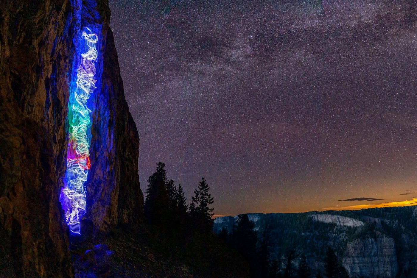 Long Exposure Rock Climbing Photos by Luke Rasmussen | Moss and Fog