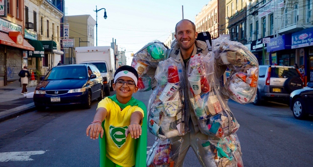 Man Wears the Trash He Generates Over the Course of a Month – Moss and Fog