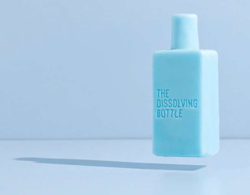 The Dissolving Bottle Offers Shampoo With Zero Waste | Moss and Fog