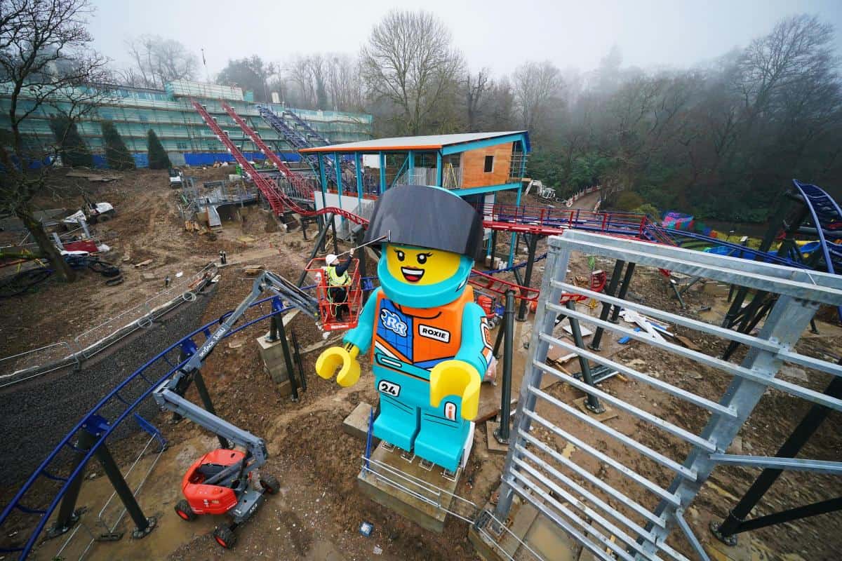 The World's Biggest Lego Minifigure Rises in the UK | Moss and Fog
