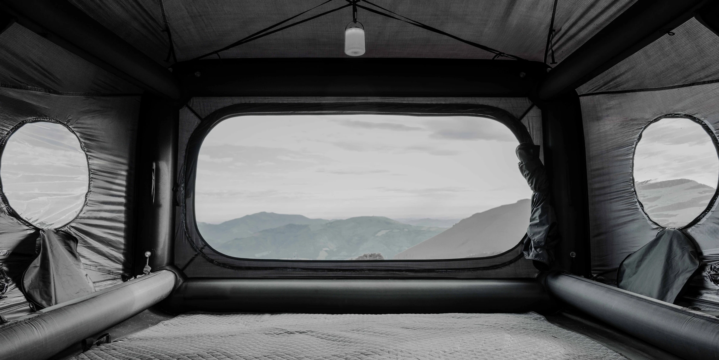 EXOD’s Futuristic Inflatable Shelter Tent – Moss and Fog